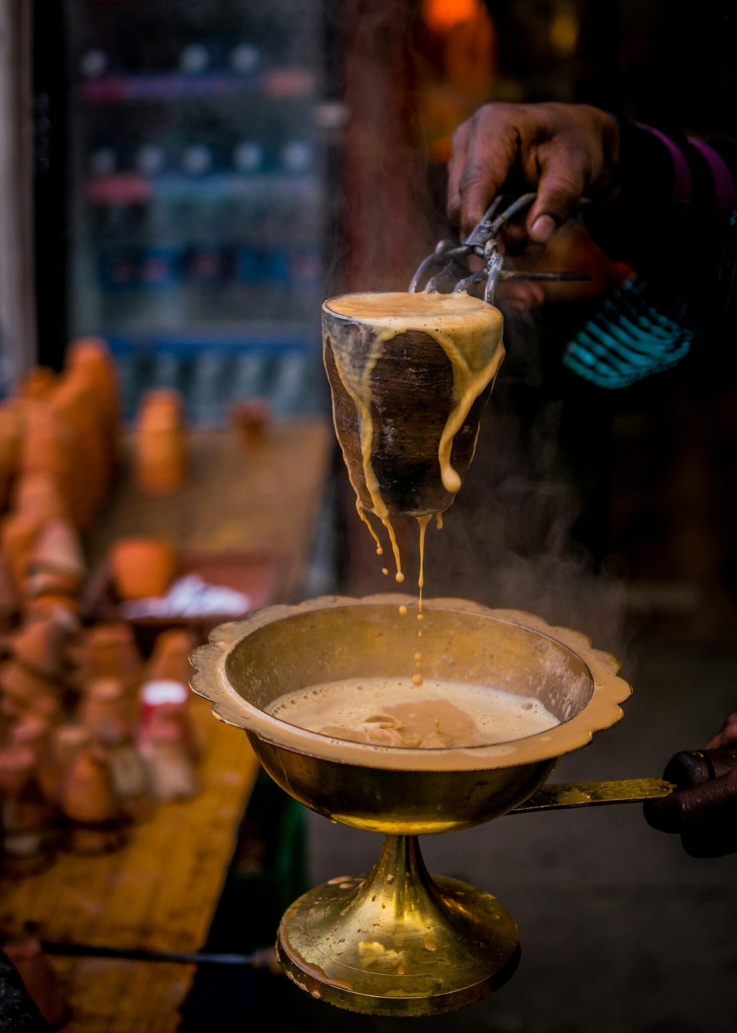 Pakistani Chai vs Indian Chai: Taste, Culture & Legacy - boilandbloom.com