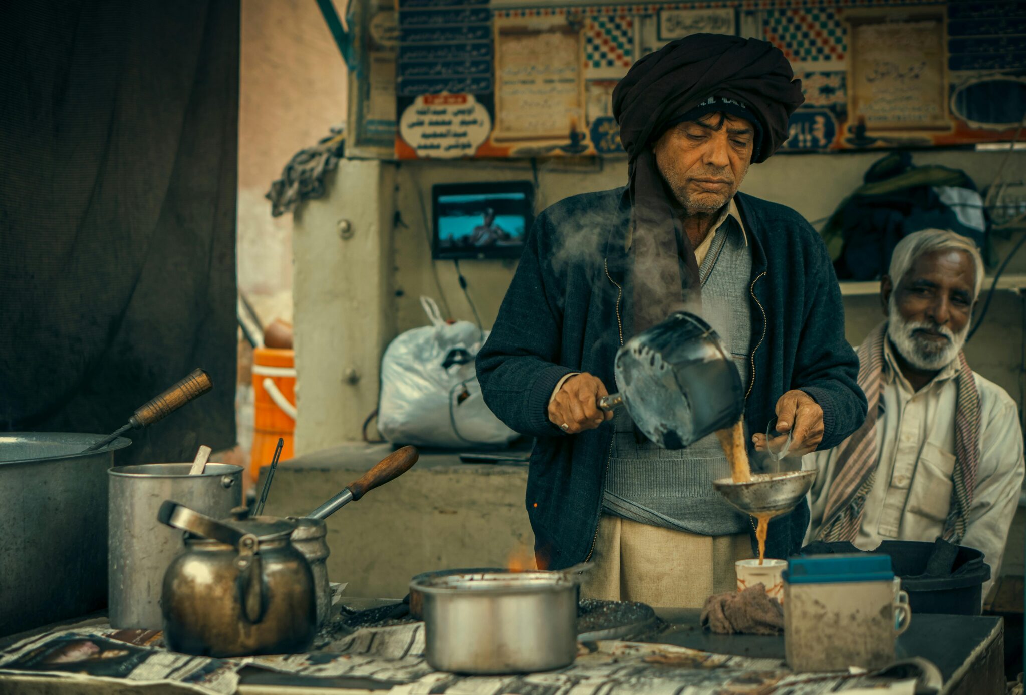 Pakistani Chai Explained: History, Culture & Recipes - boilandbloom.com